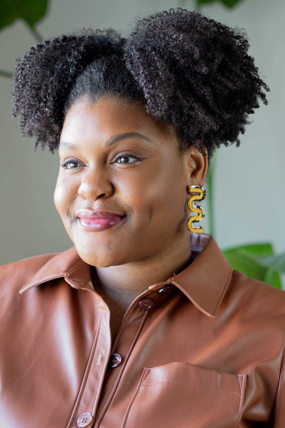 Vea Mini in Black, White, and Gold | Moon-Seed